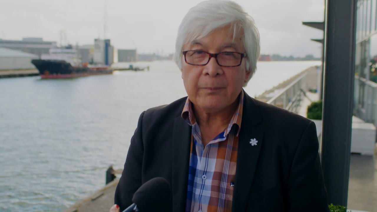 Ernst Kraft van Ermel - "Ga terug naar je eigen land" - YouTube