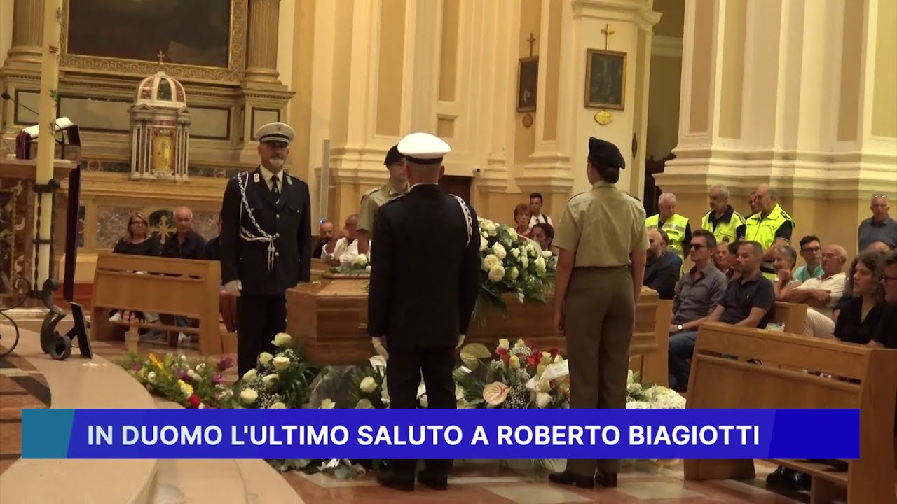 IN DUOMO L' ULTIMO SALUTO A ROBERTO BIAGIOTTI - YouTube