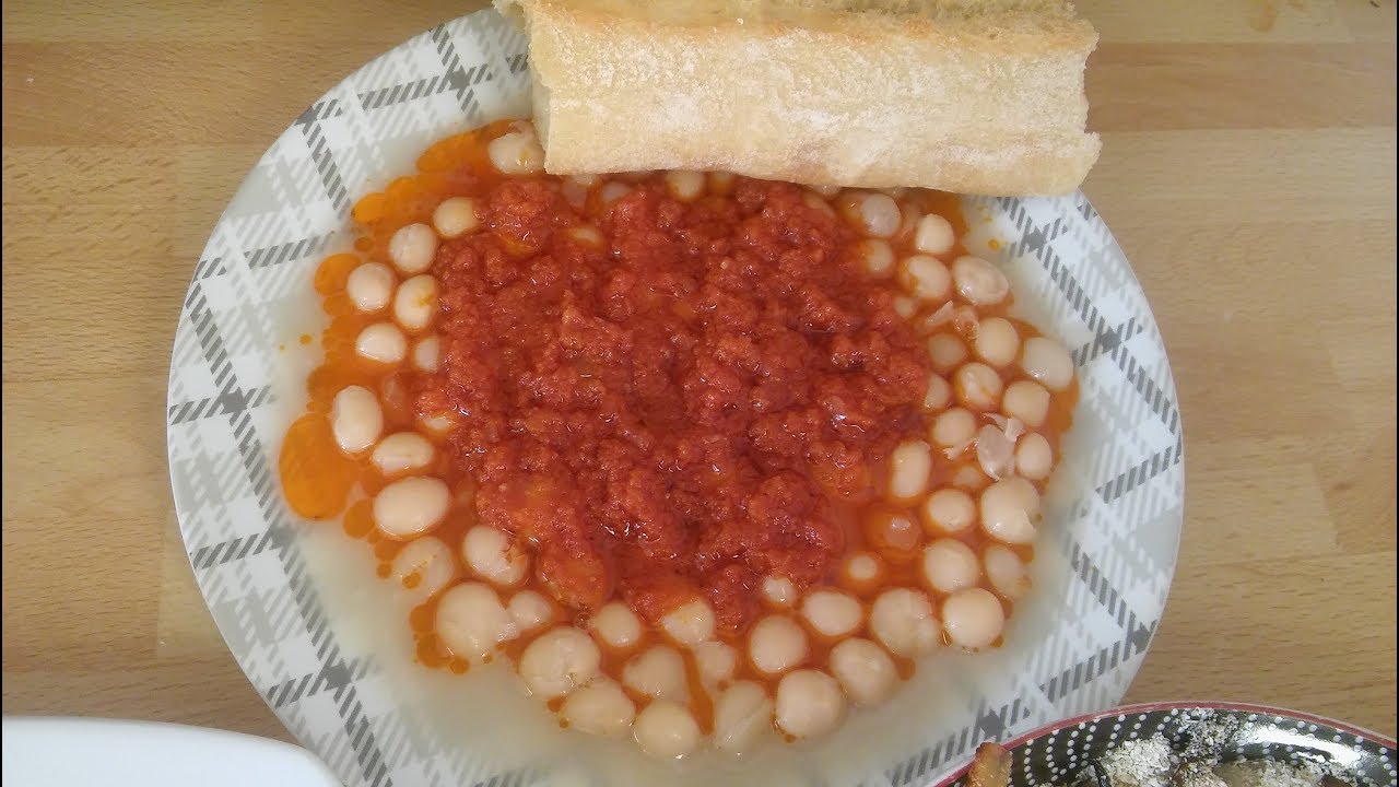 "Azingokouin" "Ekpaboo" , le voandzou décliné en 3 assiettes - YouTube