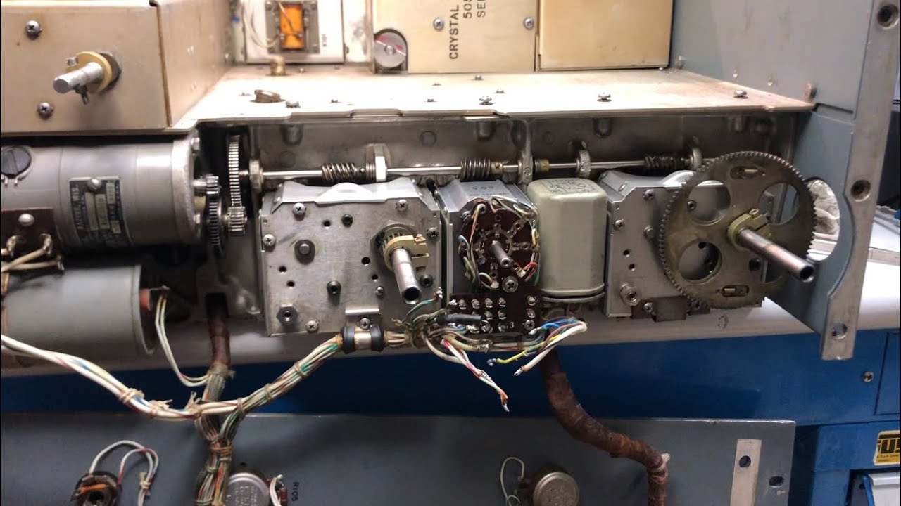 R-391/URR Restoration Part2. Autotune Repair. The AN/FRR-33 diversity ...