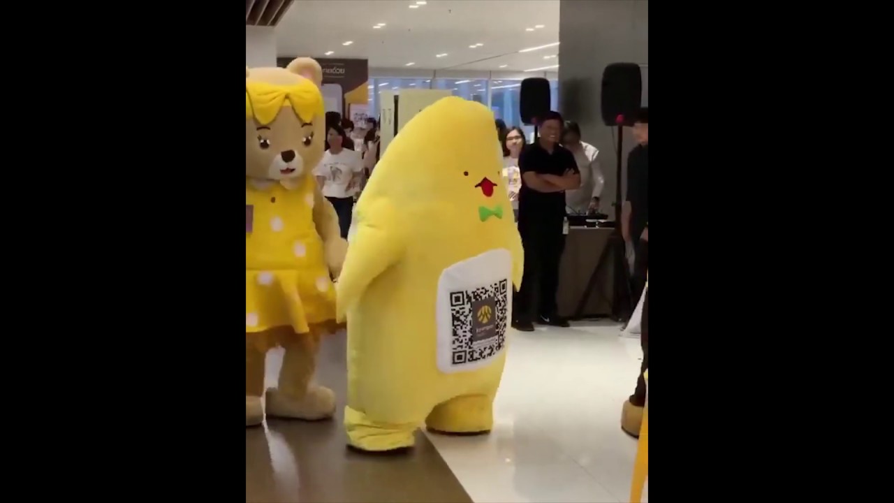 QR code dance - YouTube