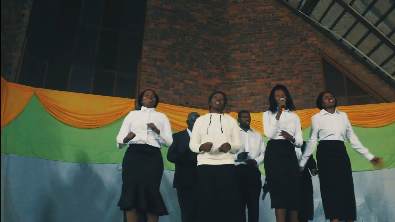 Phathela family Choir 2022 - The wind is blowing again - YouTube