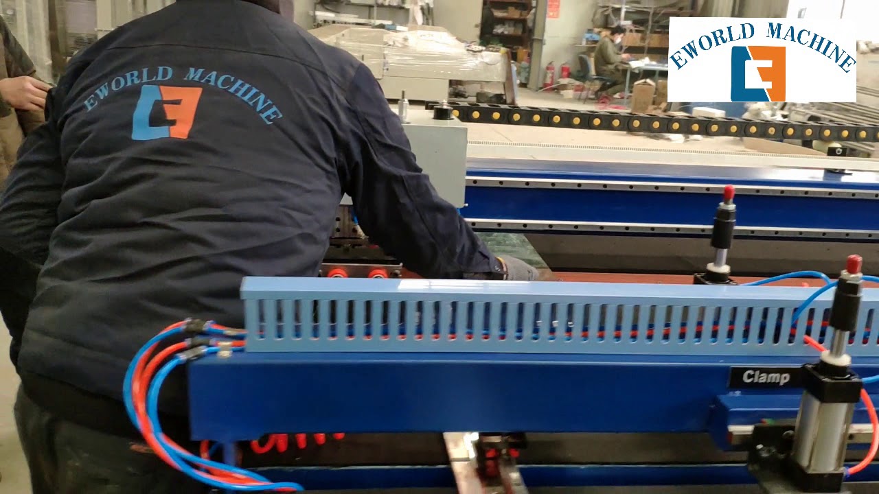 PVB Film laminated glass cutting machine - YouTube