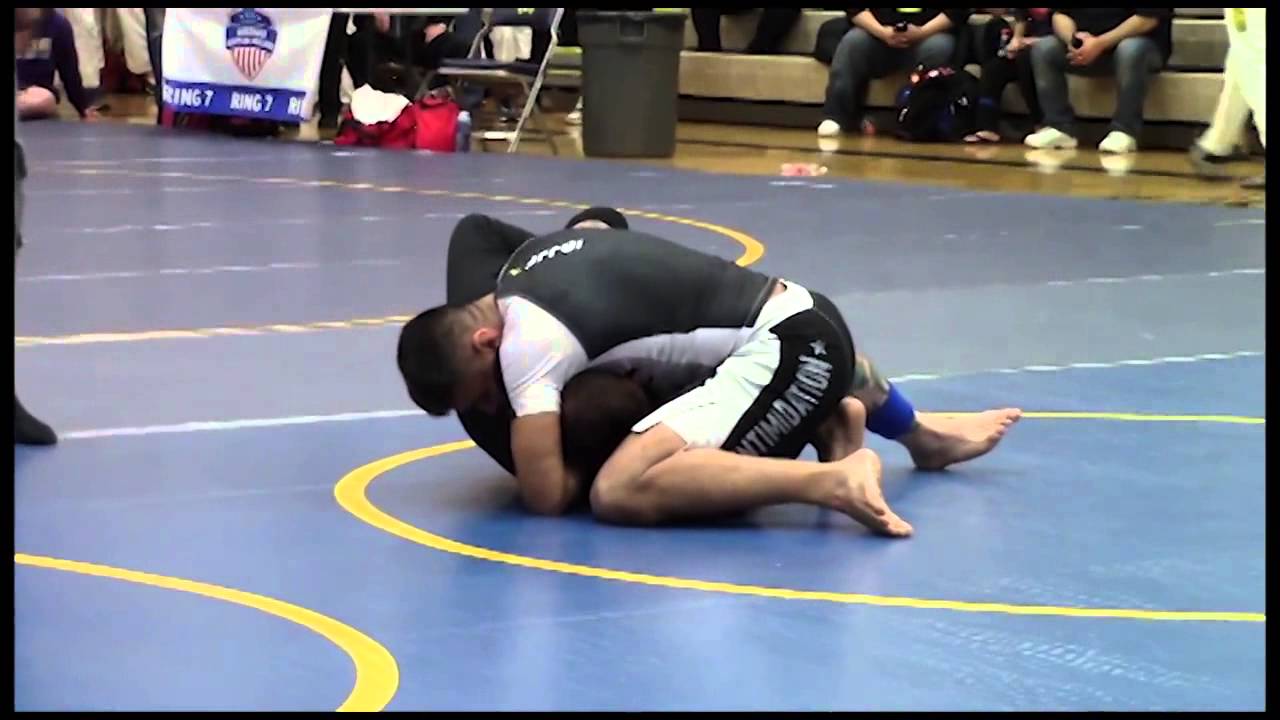 Pablo Castro Front Headlock Guillotine Submission NoGI BJJ - YouTube