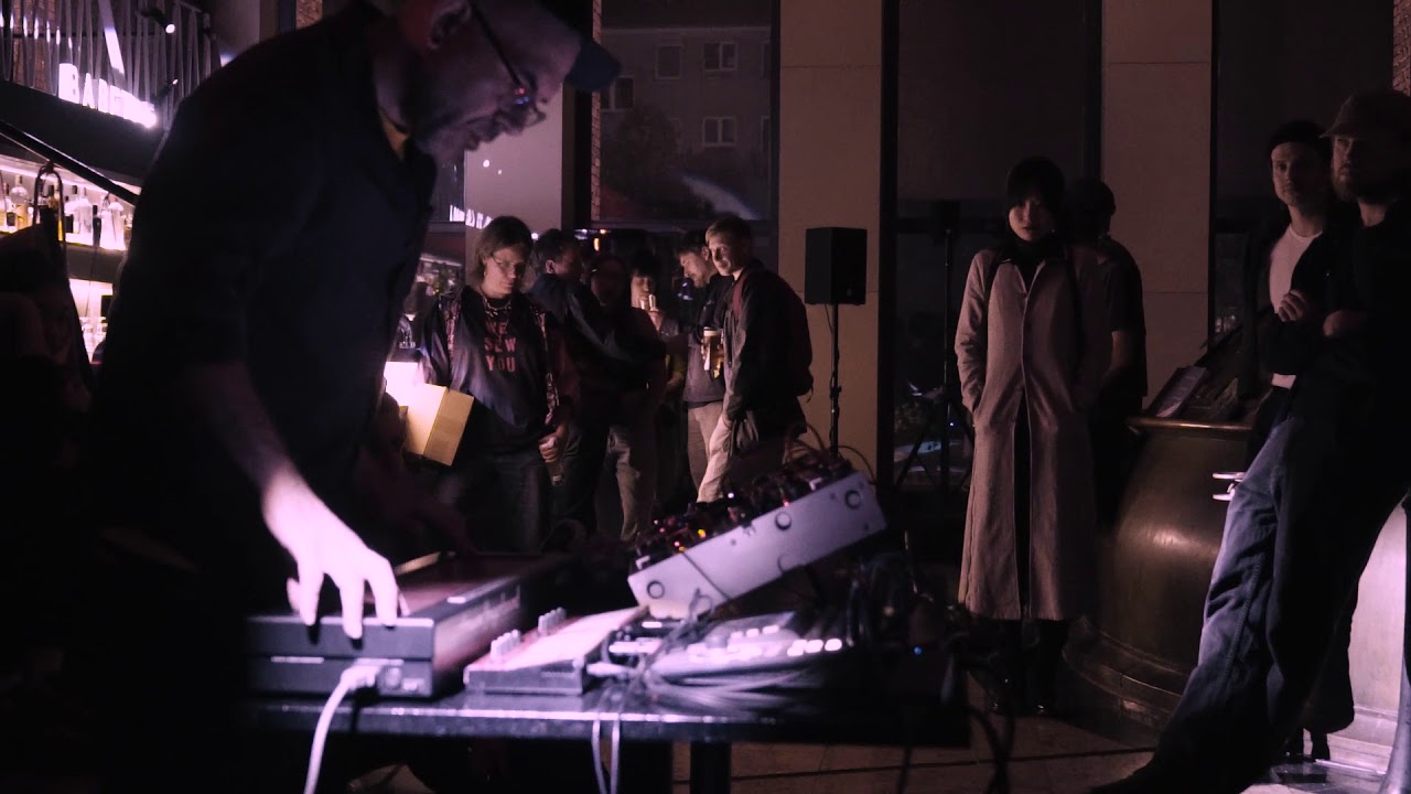 Rashad Becker @ Kosmetiksalon Babette | Berlin 25.04.19 - YouTube