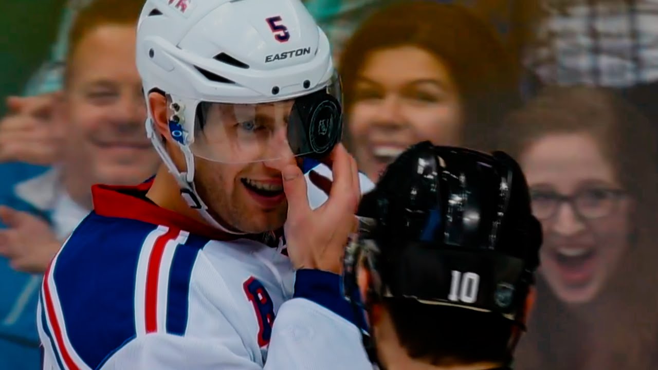 Puck Pirate Girardi (Puck stuck under visor) | 02/27/2016 - YouTube