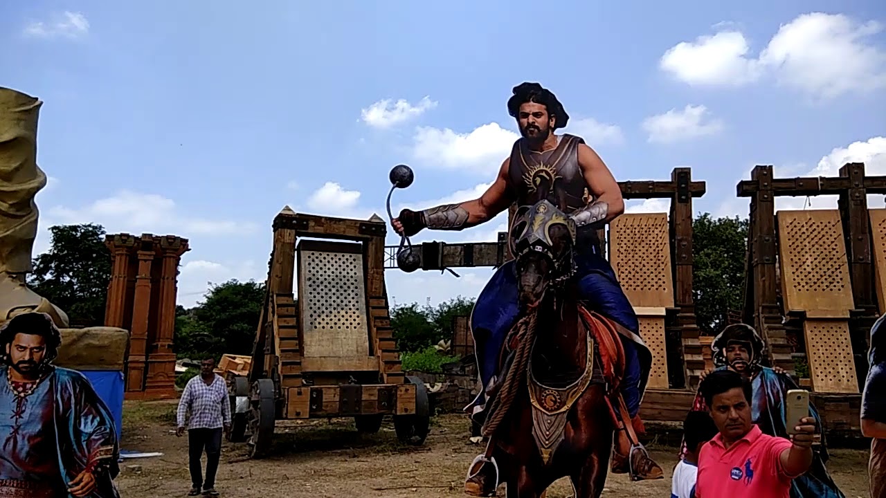 Bahubali movie set 6 at Ramoji Film City - YouTube