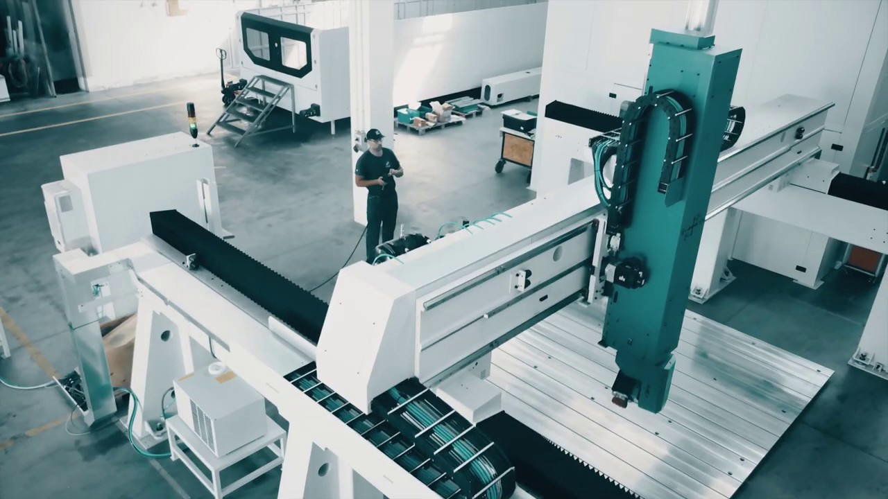 Polski Producent Maszyn CNC FANUM - www.fanum.pl - YouTube