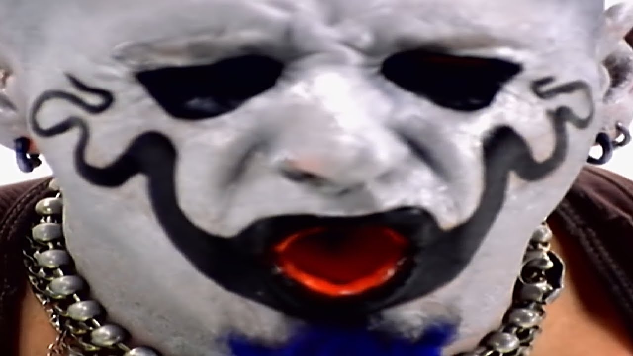 Most brutal death metal scream of 1206 - YouTube