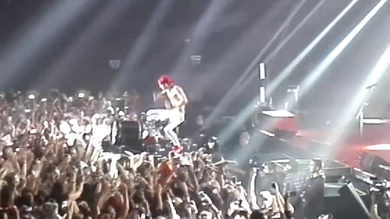 Twenty One Pilots / Bry - Forest National Belgium 2016 - YouTube