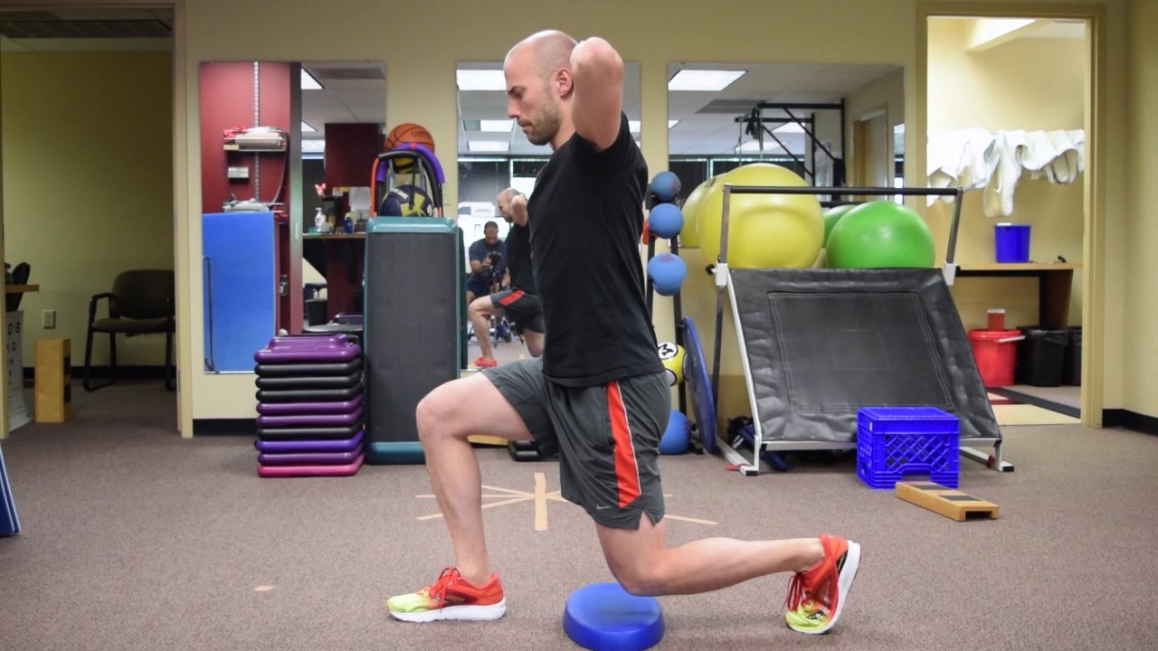Split Squat Isometric Hold - YouTube