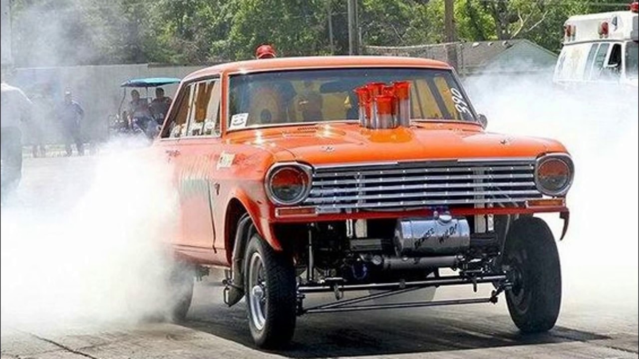 Amazing Muscle Car Burnouts...Smoke 'Em If Ya Got "Em - YouTube