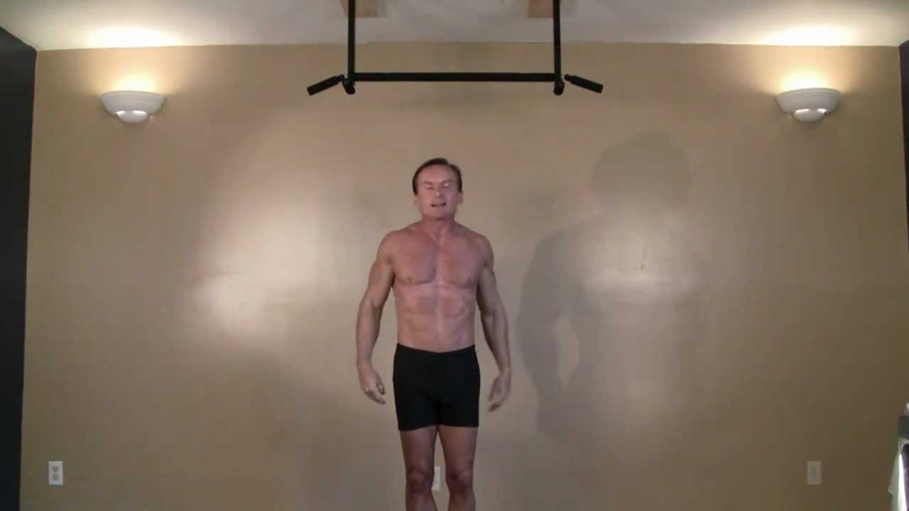 EJ attempts 30 non-stop pull ups - YouTube