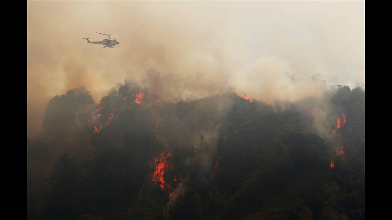 Big Sur Fire in California Keeps Growing - YouTube