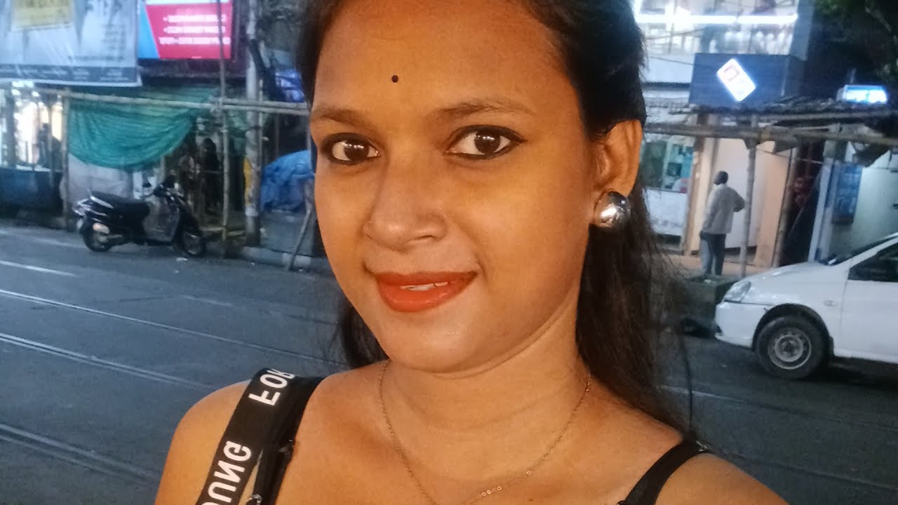 Manashi Ghosh is live! শুভরাত্রি বন্ধুরা - YouTube