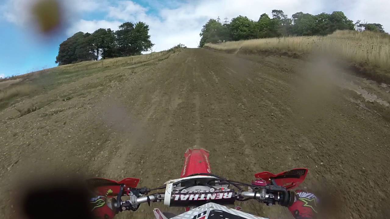 My first ever time at ashdown motocross track 28/8/16 - YouTube