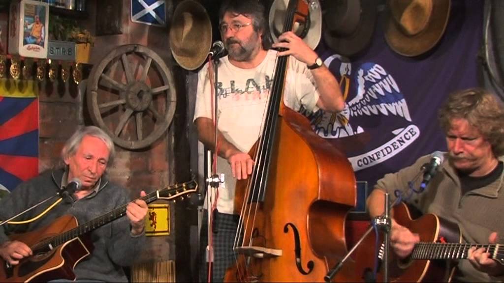 Miki Ryvola - Země tří sluncí. - YouTube