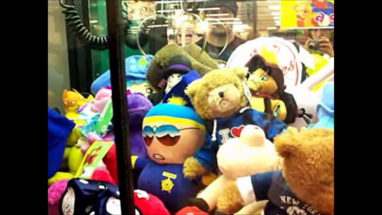 The Claw Machine - Broken Claw 2 For 1 - YouTube