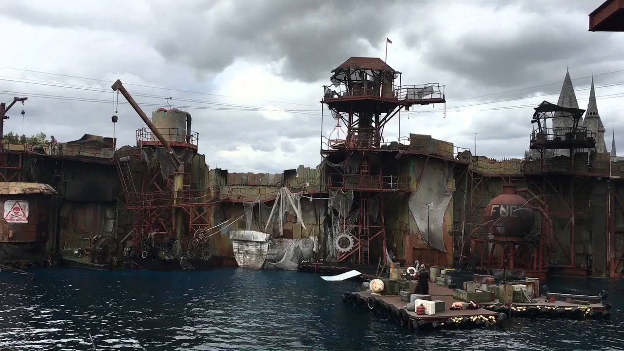 Water World Stunt Show at Universal Studios Hollywood 2016 - YouTube