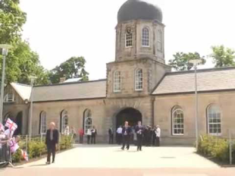 Prince Charles visits Castlemilk - YouTube