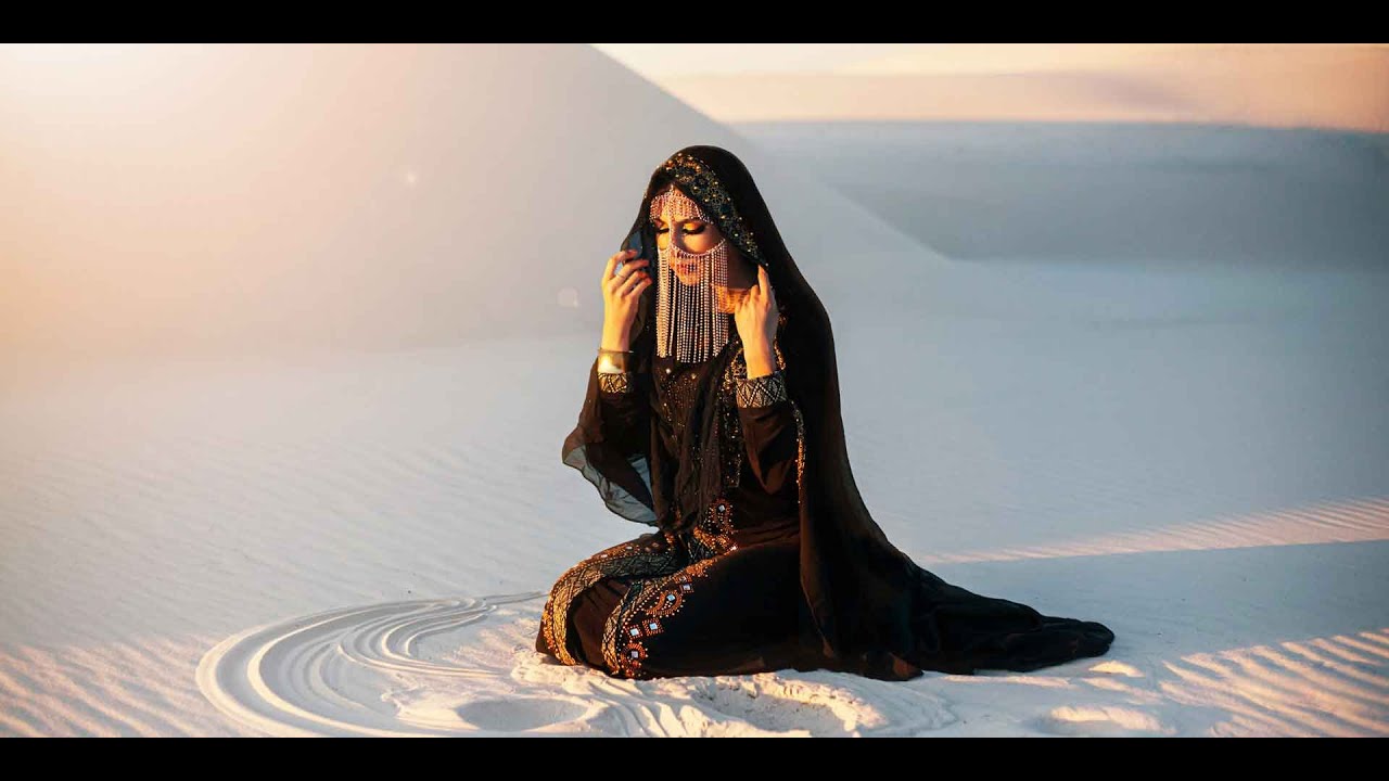 Baila Maria ~ Singer: Maria Boba - YouTube