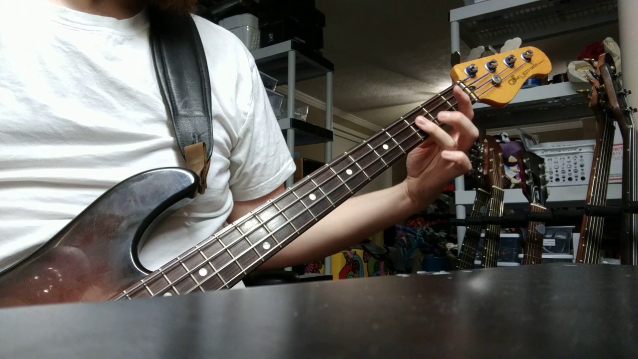 G&L L-2000 and Peavey BAM 210 - YouTube