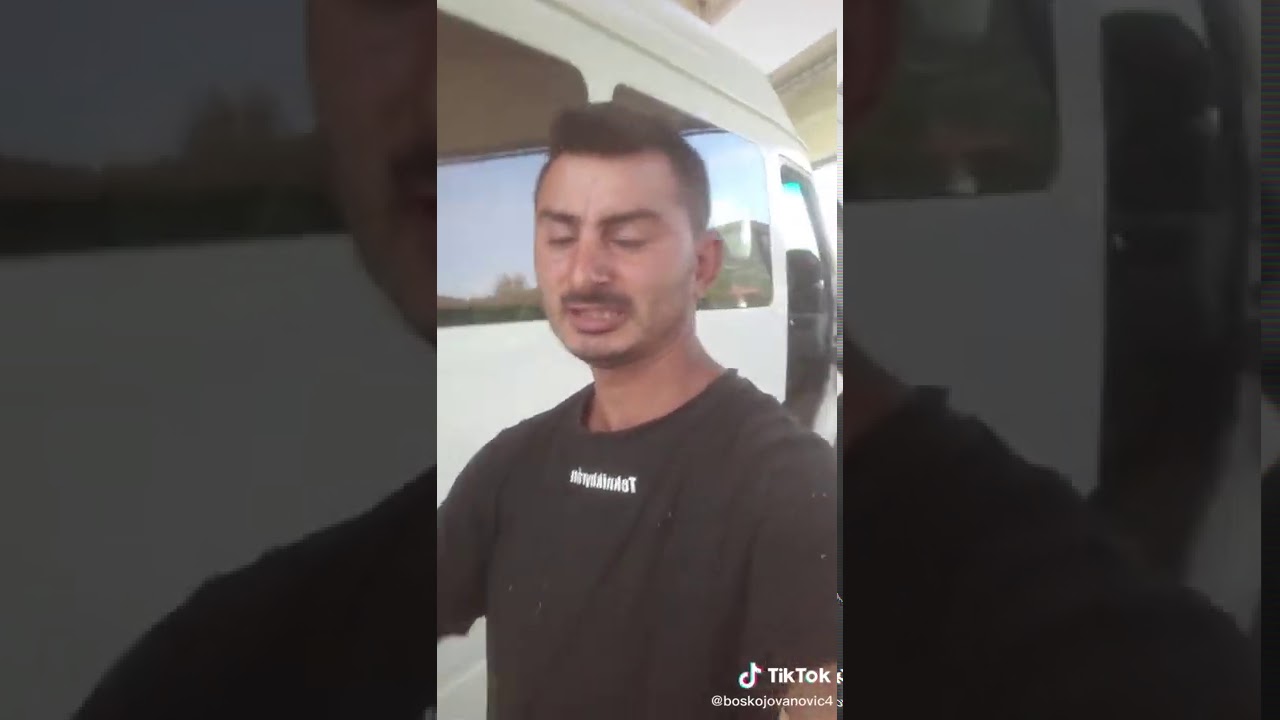 Bosko Jovanović *RASEMA MI ŽENA* - YouTube