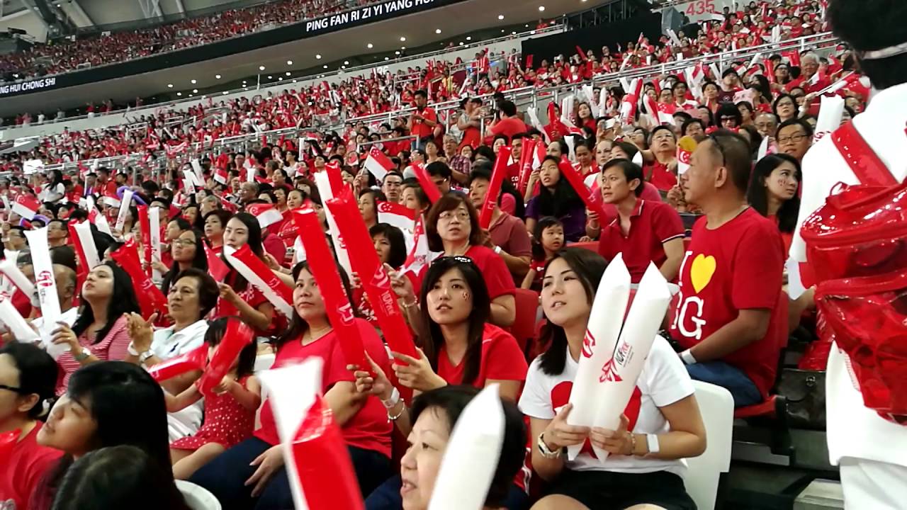 Crowd singing at NDP 2016 - YouTube