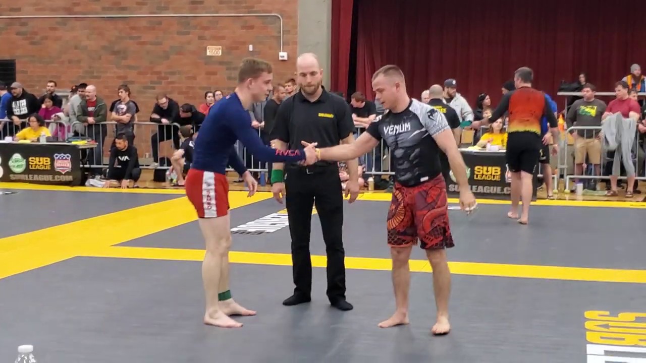 Loss in No-Gi to a Sambo Fighter - YouTube