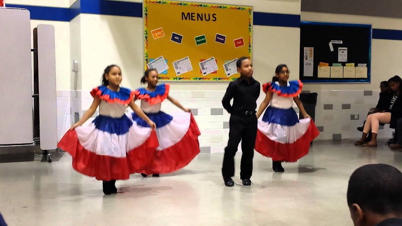 Mangulina by Cultura Latina - YouTube