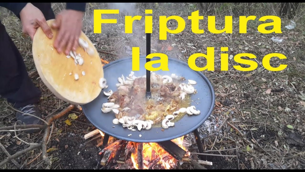 Friptura de porc (rasol) pulpe de pui bio marinate cu ciuperci la foc ...