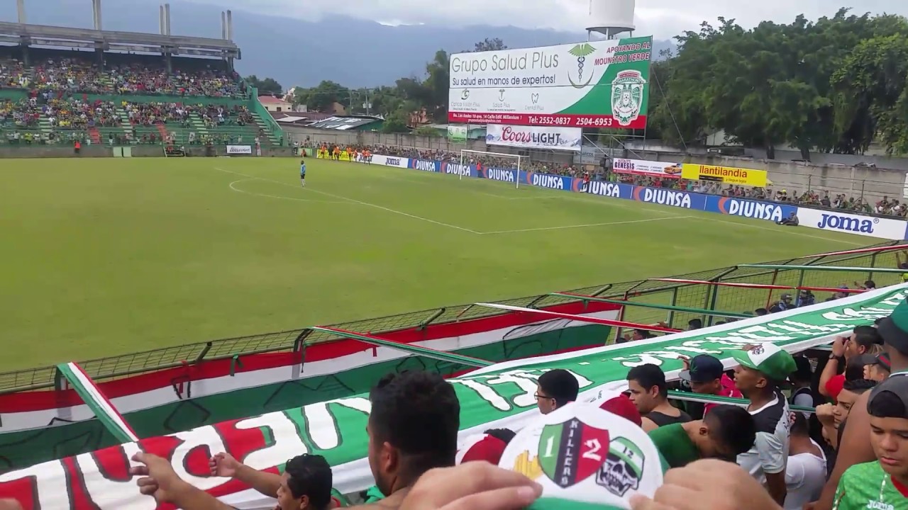 Furia Verde (fondo profundo) ante real españa - YouTube