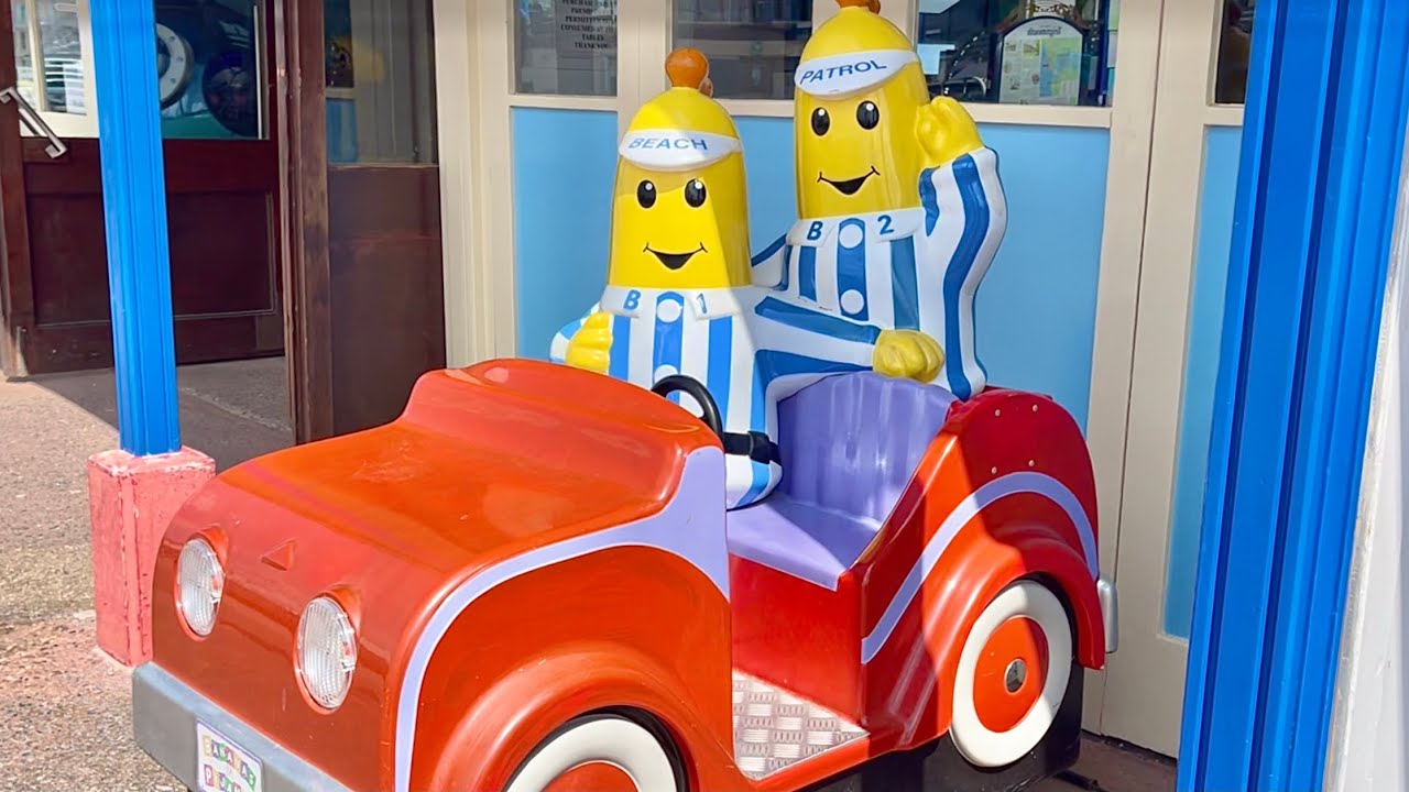 Fun2Learn Bananas In Pyjamas Ratmobile Coin Operated Kiddie Ride - YouTube