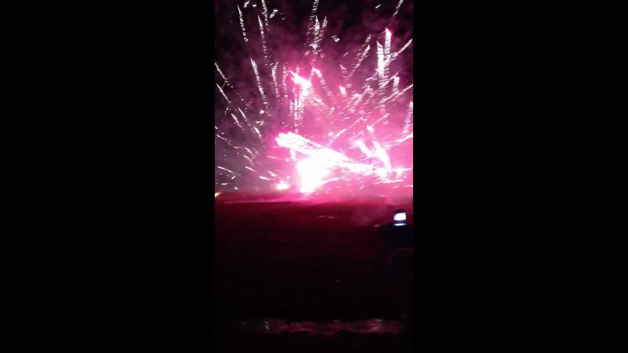 Huge Firework Bomb 2 (225 Artillery Shell Bomb) - YouTube