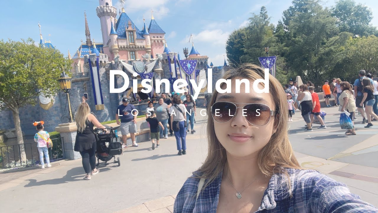 LA Disneyland Part 2 - First Ever Disneyland Park | SOLO TRAVEL - YouTube