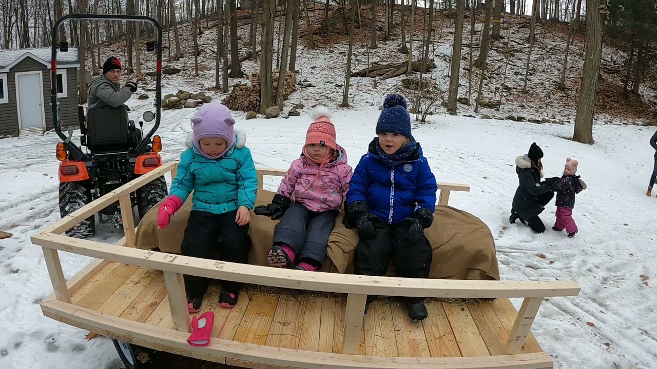 Mini hay wagon build - YouTube