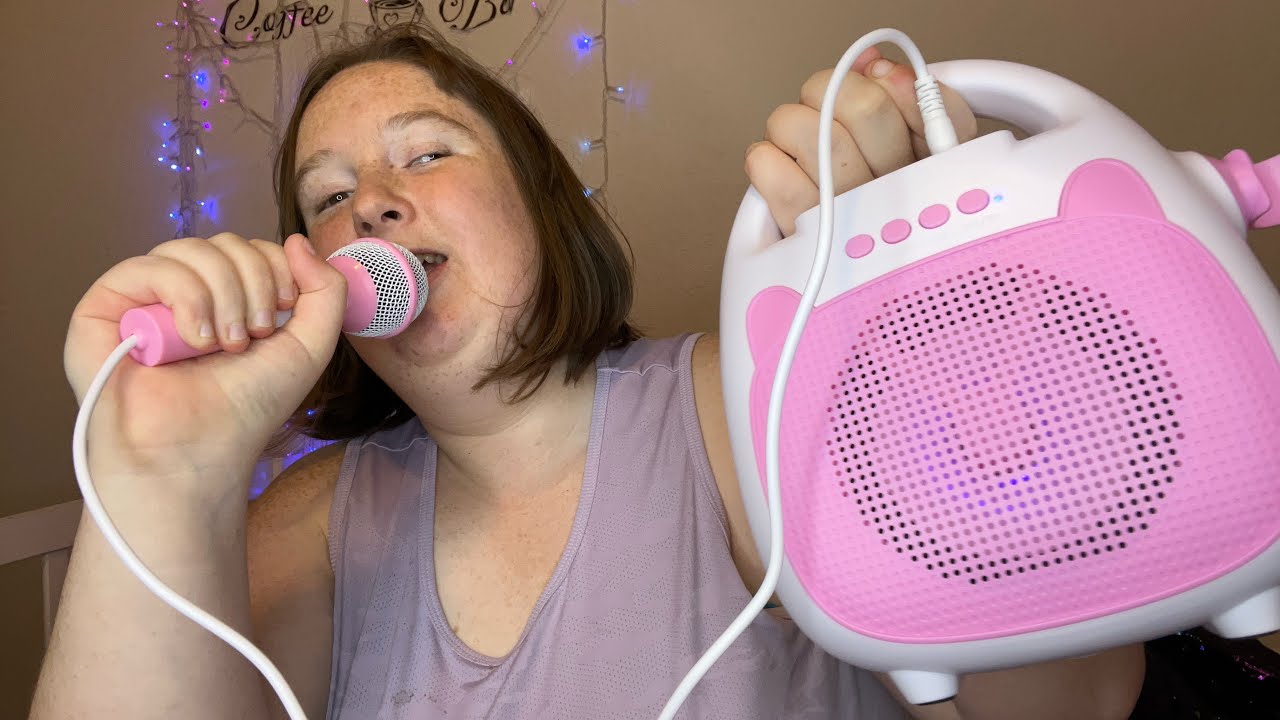 Karaoke night with Emily - YouTube