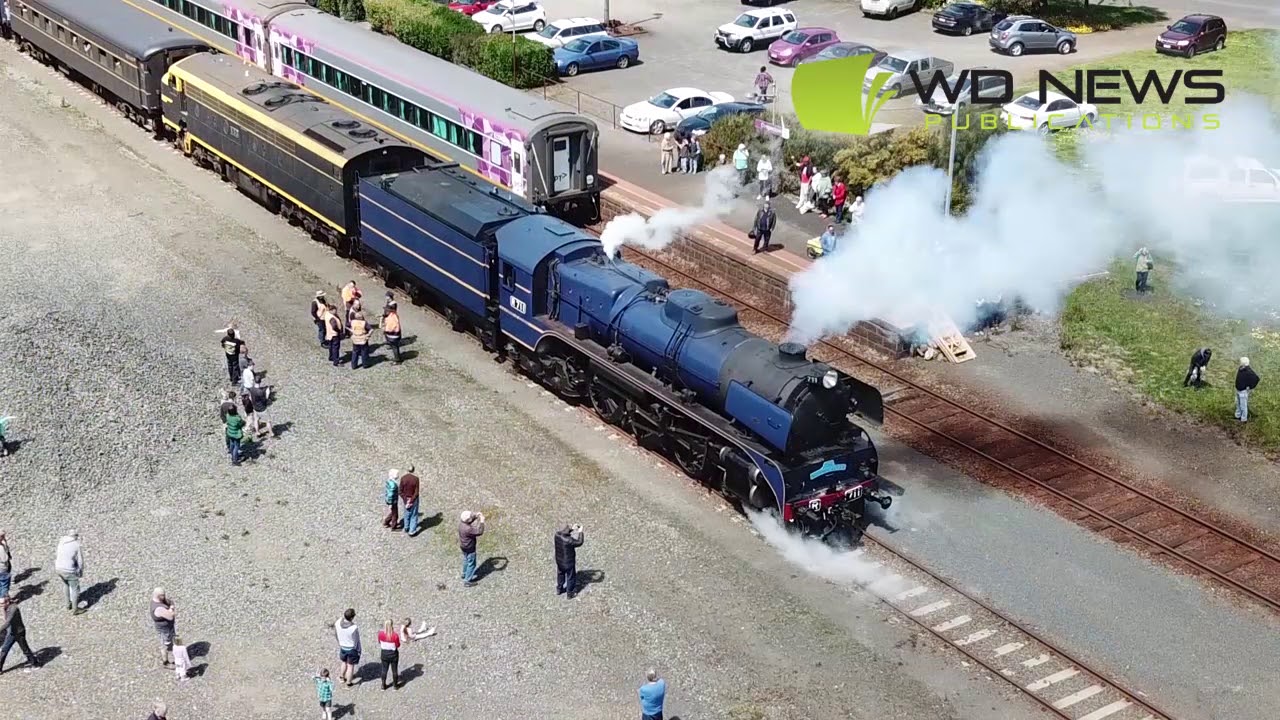 steam train - YouTube
