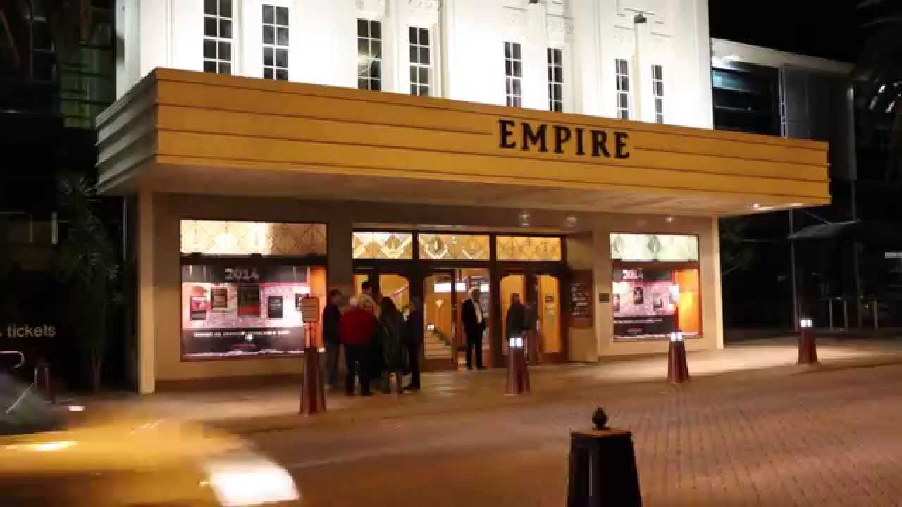 Andrew Collis, Bass-baritone OperaQ - YouTube