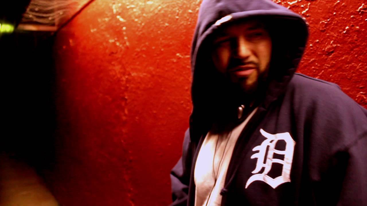 WHITE RAPPER FROM DETROIT GOES HARD!!! (vol.4) - YouTube