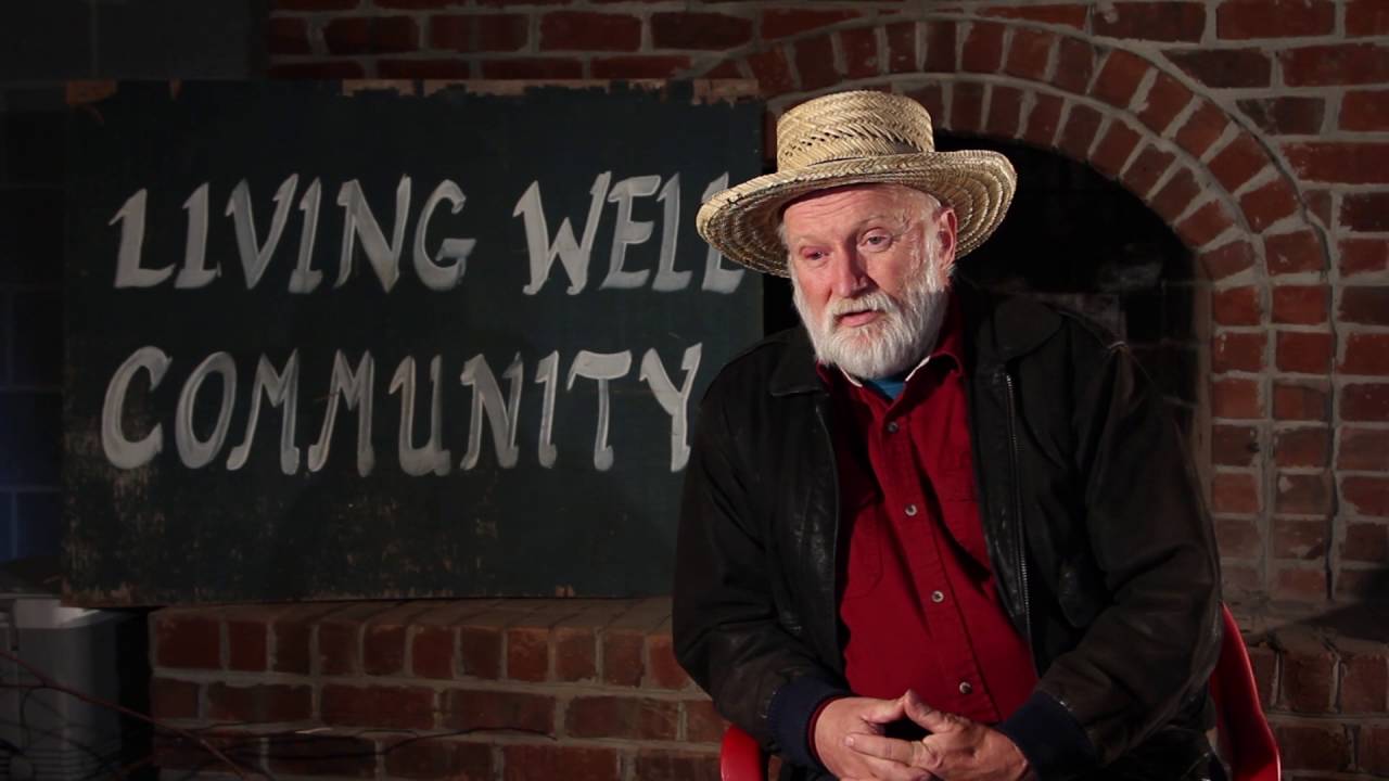 Living Well Community - YouTube