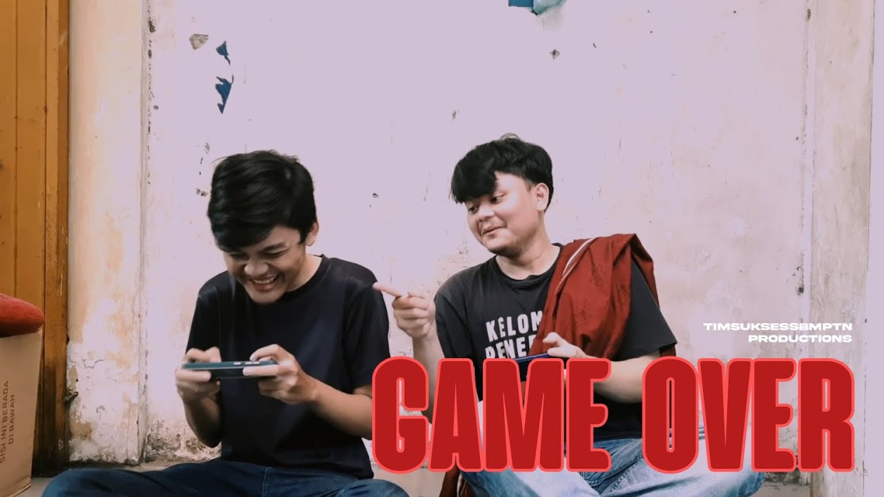 "GAME OVER" Short film - YouTube