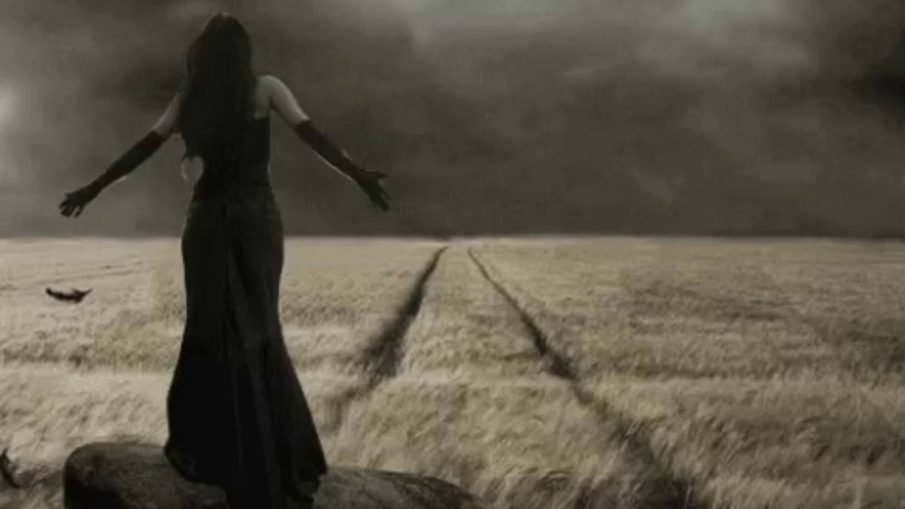Living Storm - YouTube