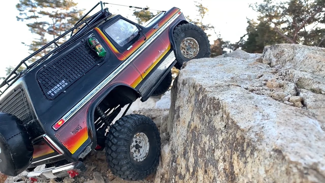 RC Car : TRX4 Bronco & Jeep Wrangler Rubicon(SCX10 II) Offroad Driving ...