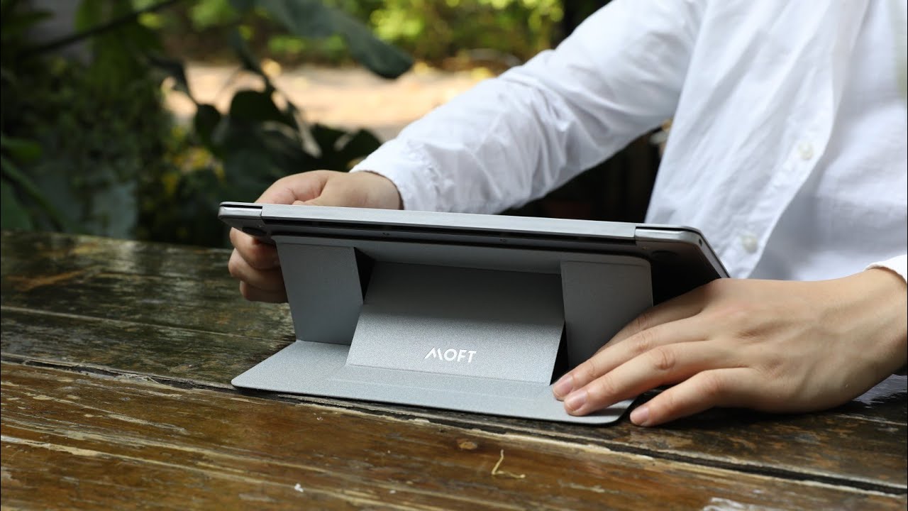 Laptop Stand Easy Foldable and Invisibility by - MOFT - YouTube