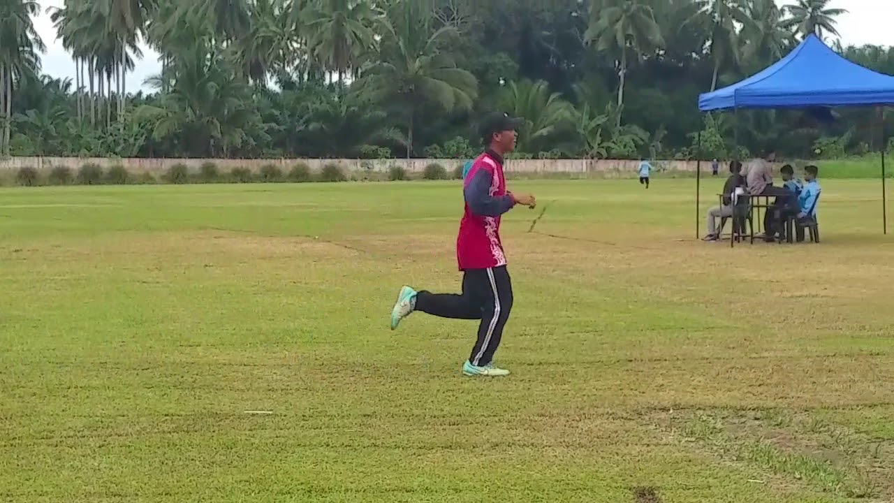 Acara balapan padang #smkdhpj - YouTube