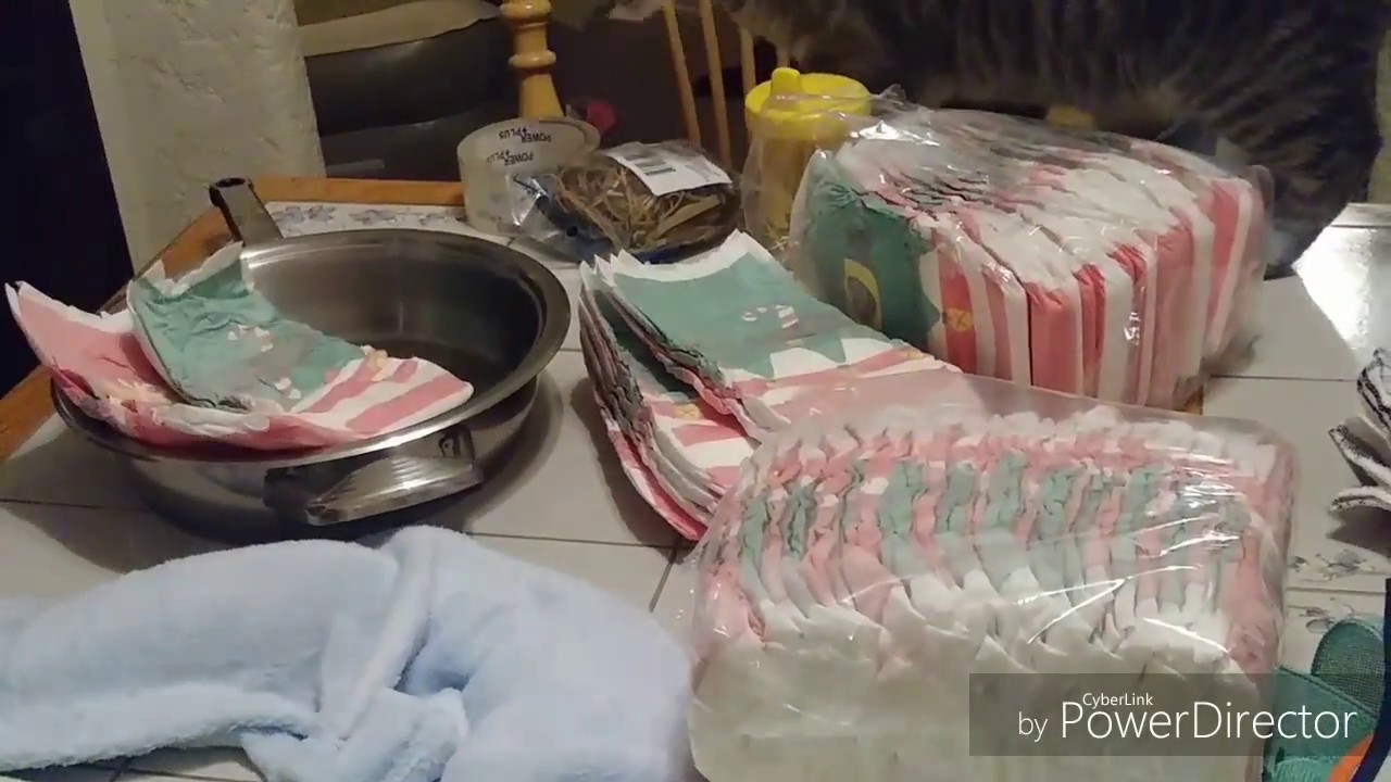DIY Diaper Motorcycle Cake - YouTube