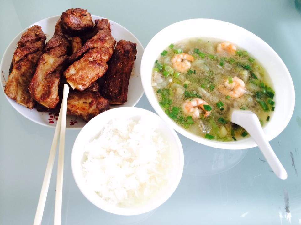 Vietnamese Luffa Soup and Fried Pork Ribs in Lemongrass and Pepper ...