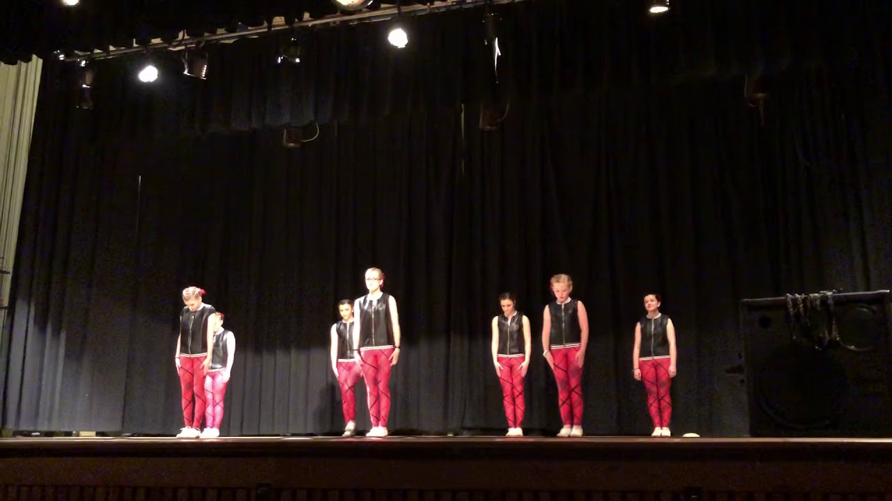 2019 Spring Clogging Showcase - YouTube