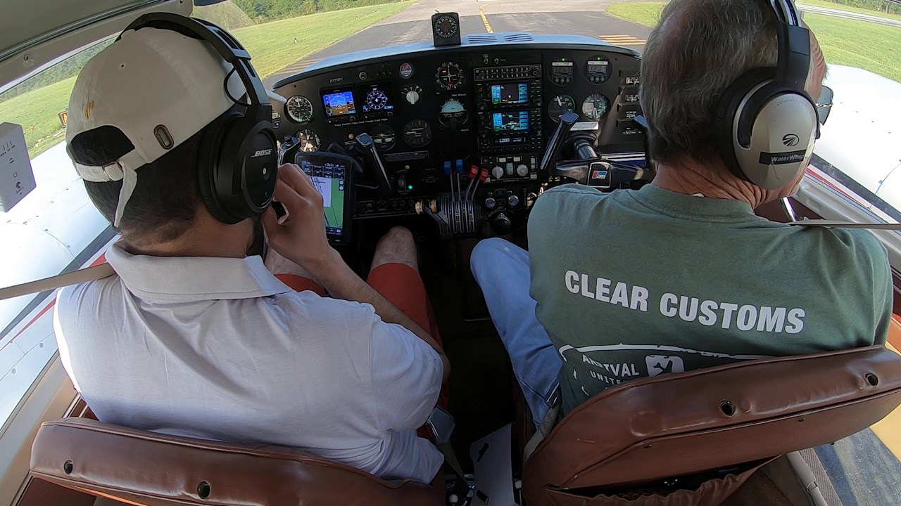 Multi Engine Training Twin COMMANCHE - YouTube